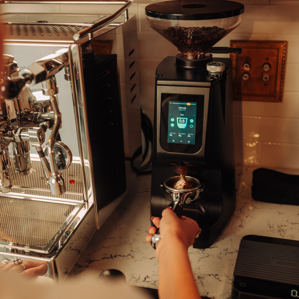 LUCCA Atom 75 vs. Eureka Atom 75: Grinding Reimagined – Clive Coffee